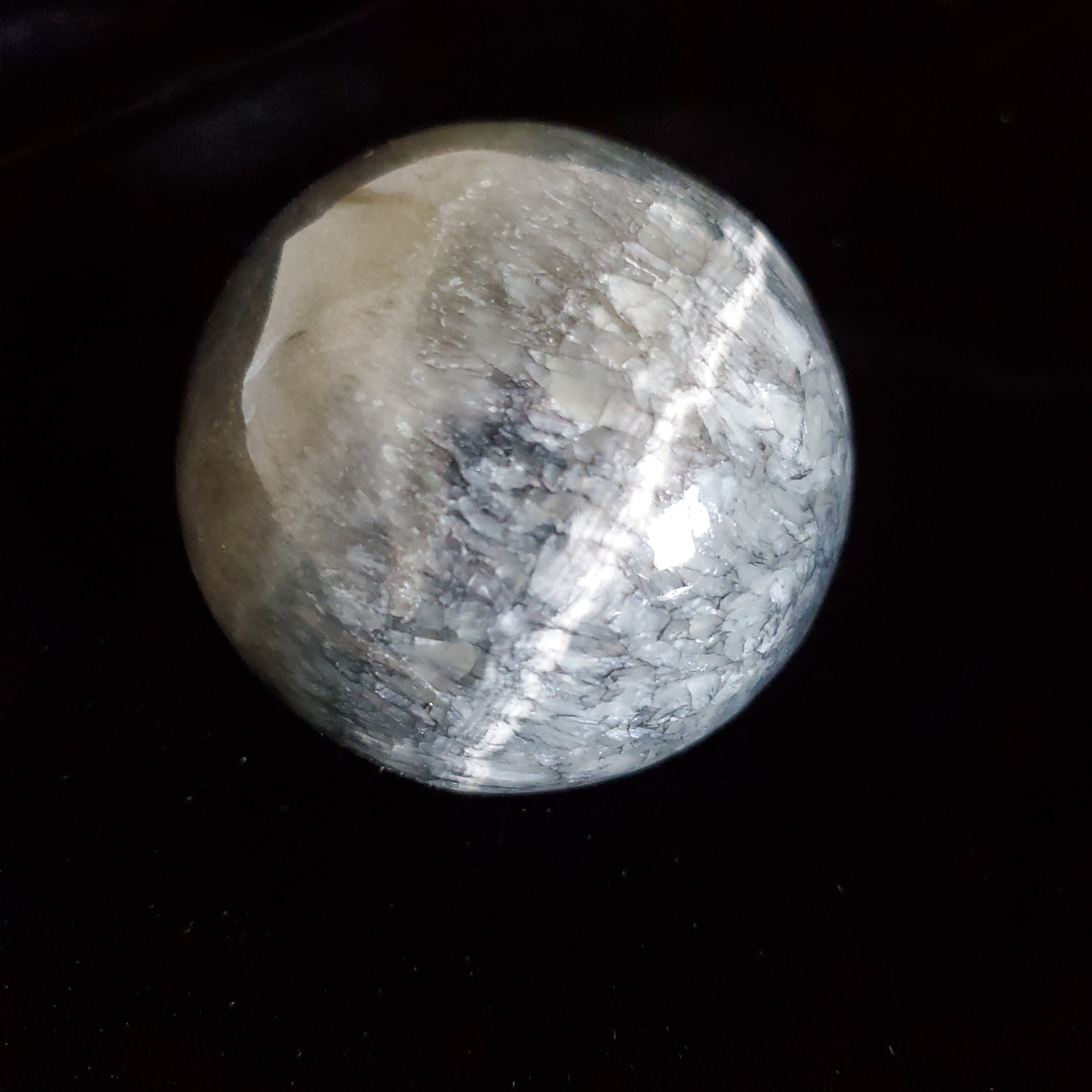 Alabaster Sphere Shapes – Philips Crown