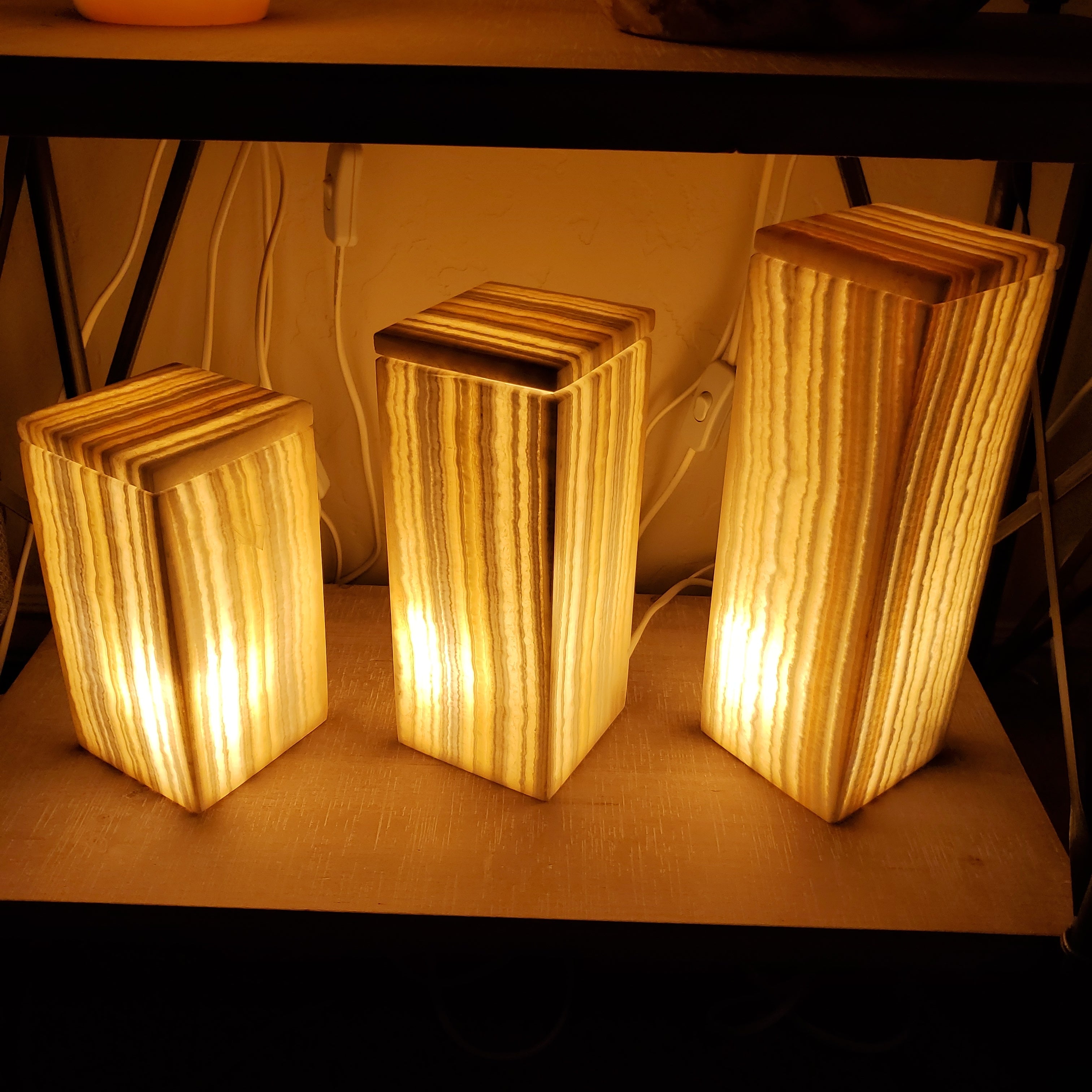 Natural Box Alabaster Lamps (set 2) – Philips Crown